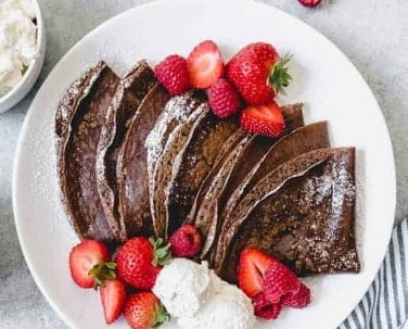 Receta de Crepas de Chocolate | Fácil y Rápida!